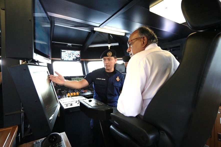 Making Waves: Onboard the New Ships of Marine Division