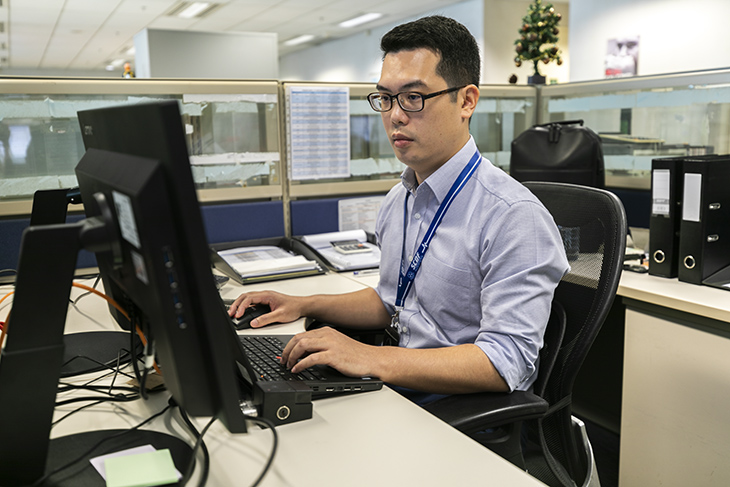 Home Team UPGRADE: Bot-Avengers, Assemble!