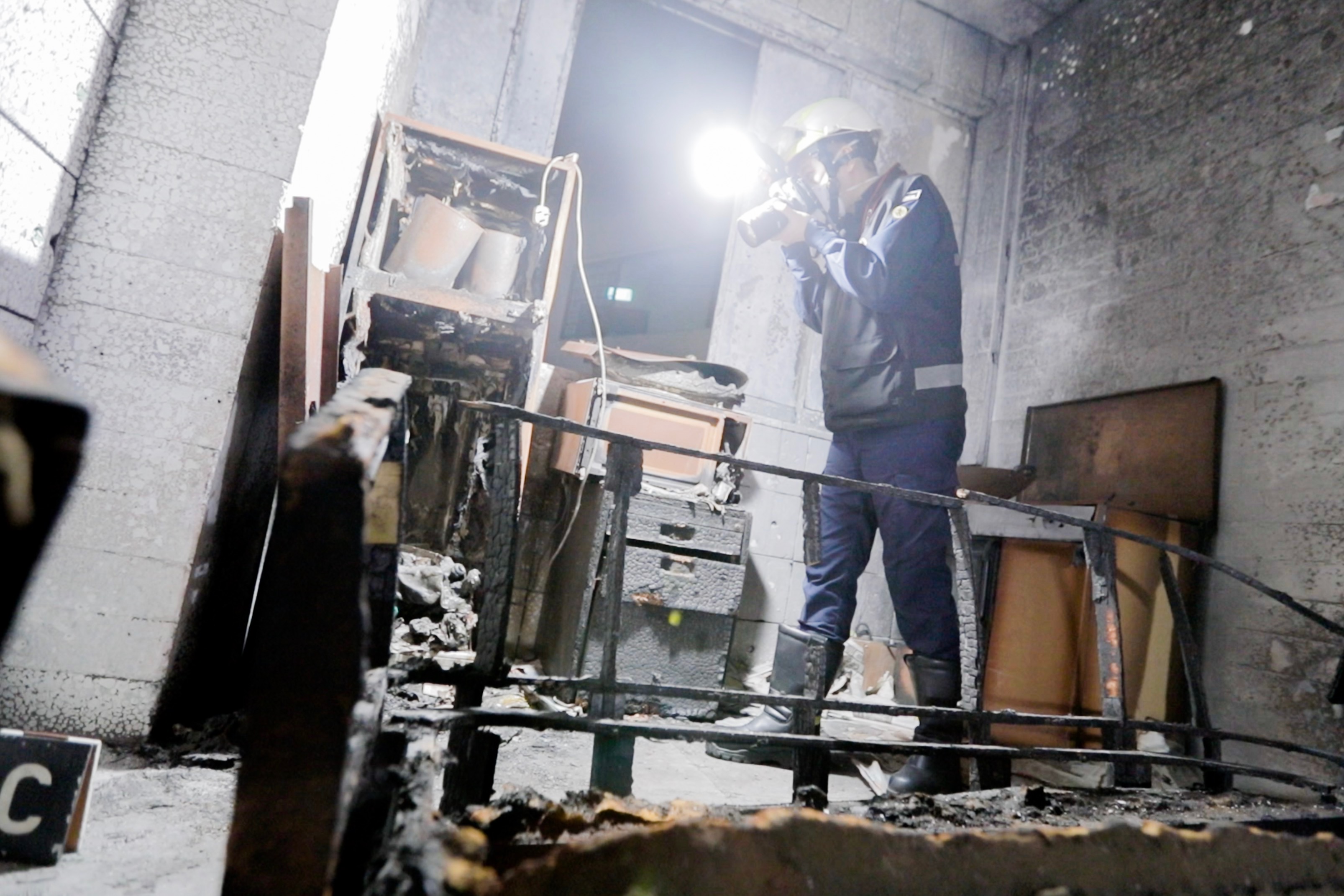 Lifting the Lid: Behind the Lens of a Fire Evidence Specialist